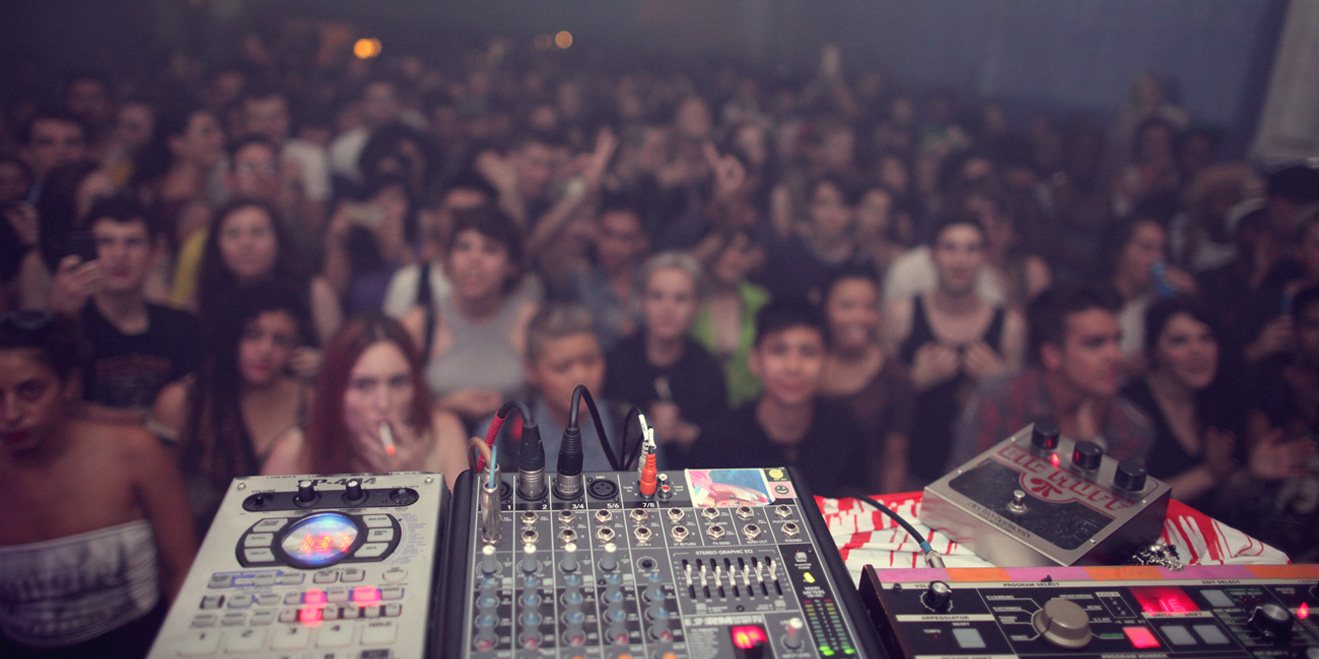 Indestructible Room: The Story of 285 Kent | Pitchfork